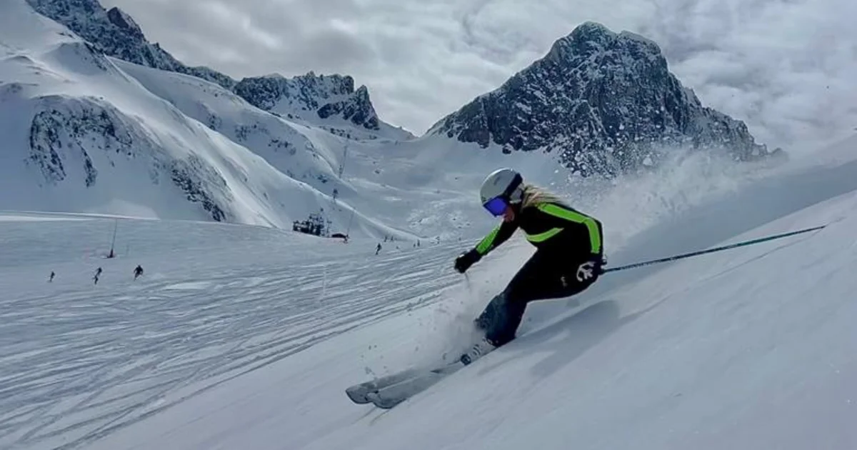 The Ultimate Guide to Layering for Skiing | VIP SKI Blog